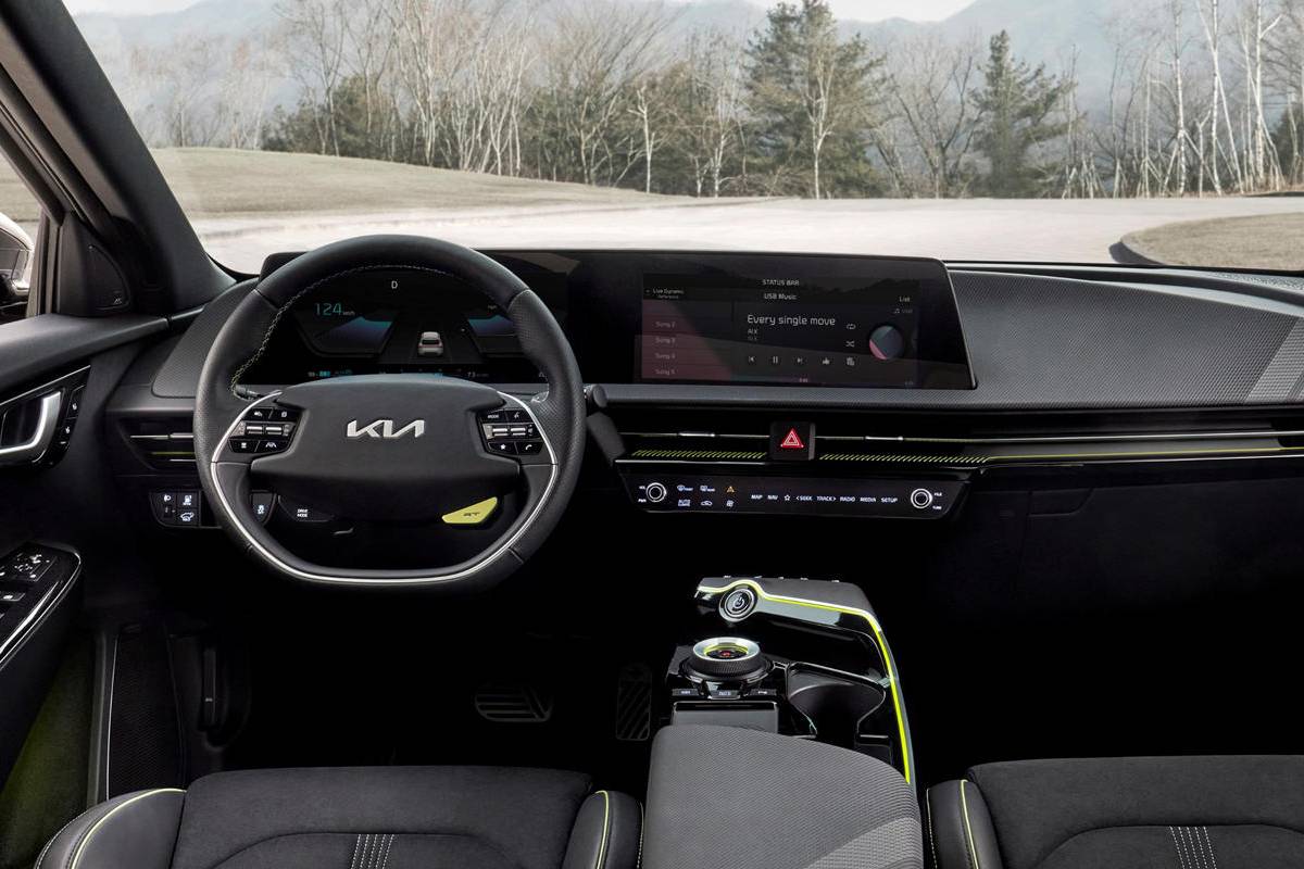 StriveME - أروع خمس ميزات في داخل كيا EV6 الكهربائية